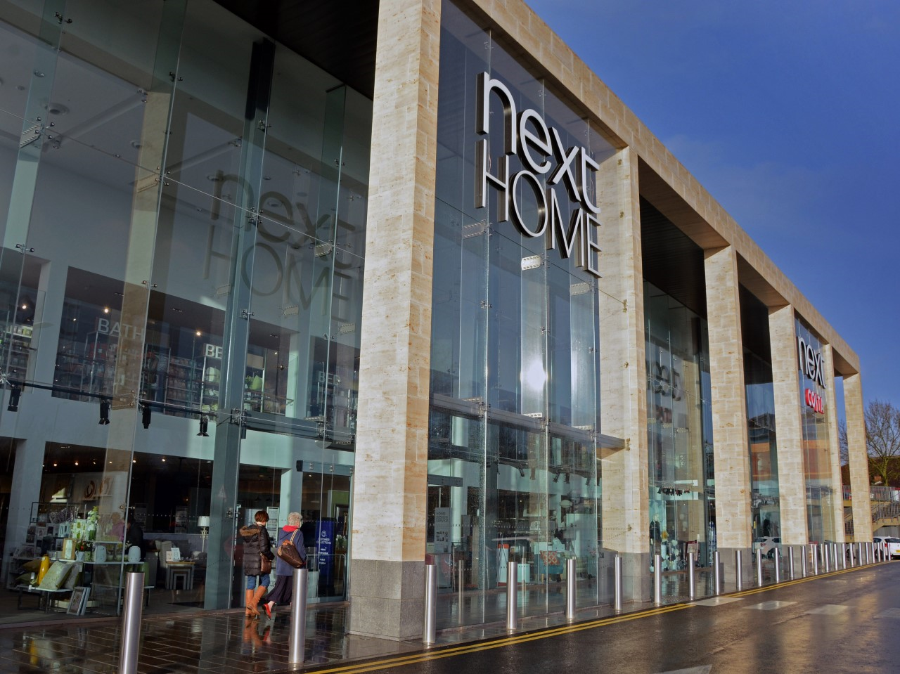 Next renews two-man home delivery contract with DHL | Post & Parcel