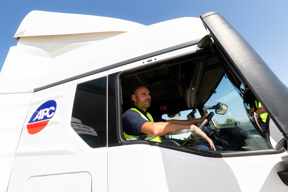 APC reports "positive" growth | Post & Parcel