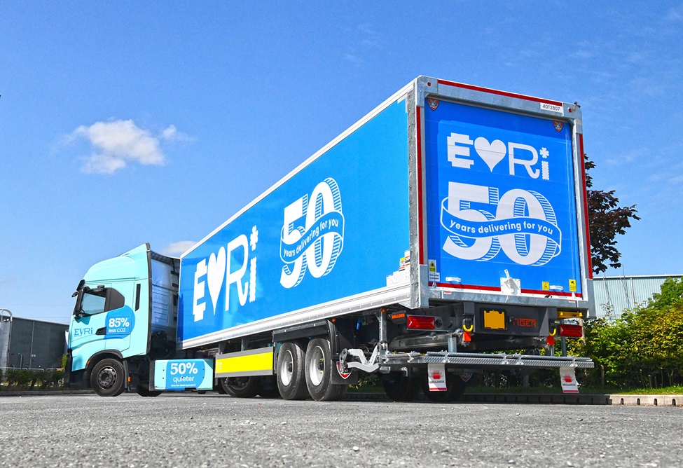 Evri: Almost 4,000 parcels delivered to UK households every minute in ...
